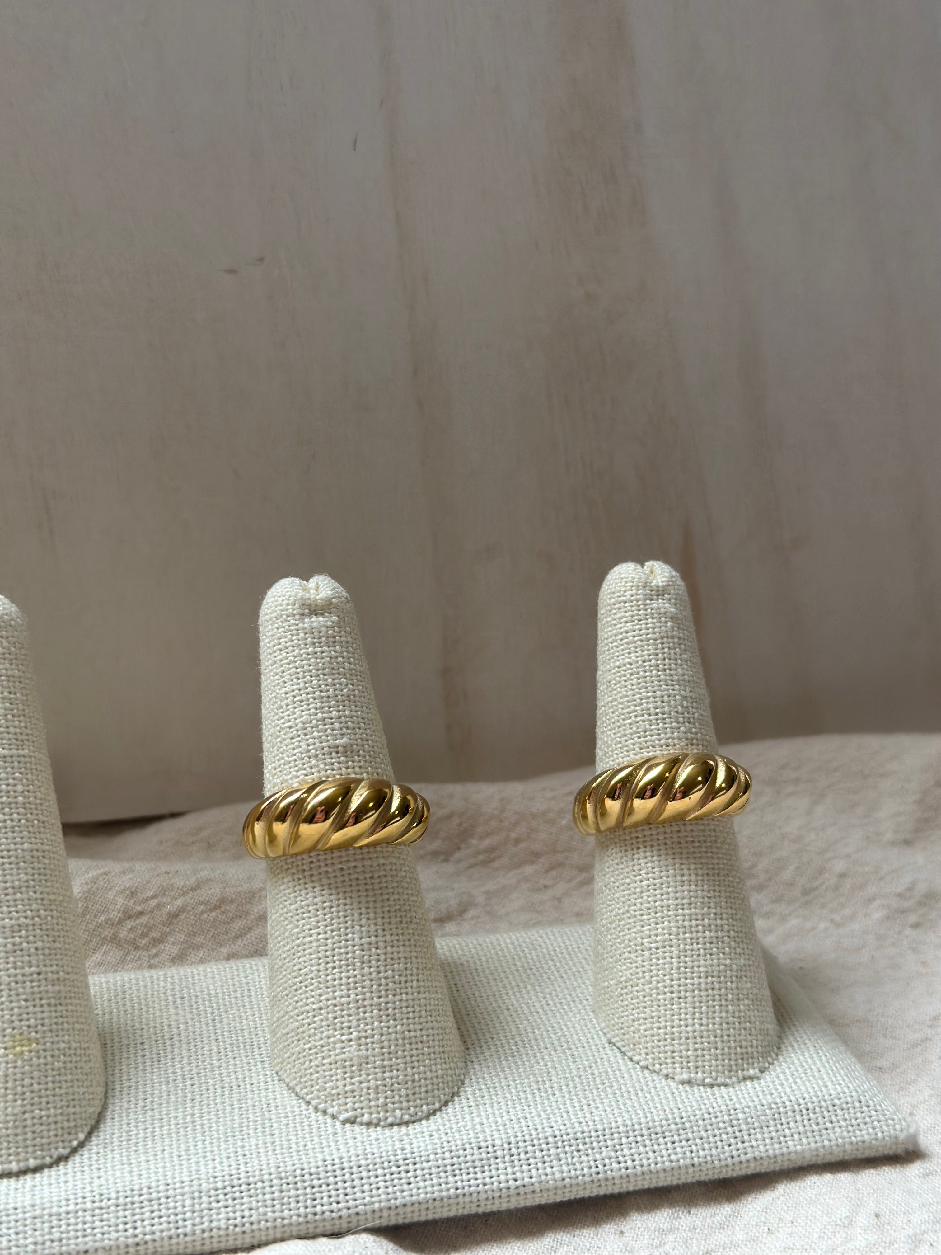 Steph Ring – Oro Mio